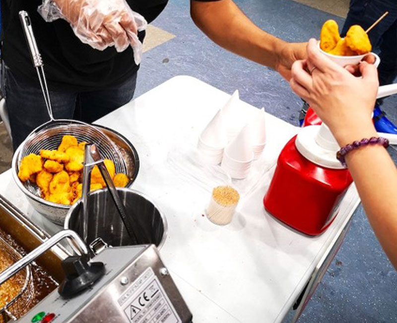 Chicken Nugget Live Station Rental Singapore | Family Day Catering