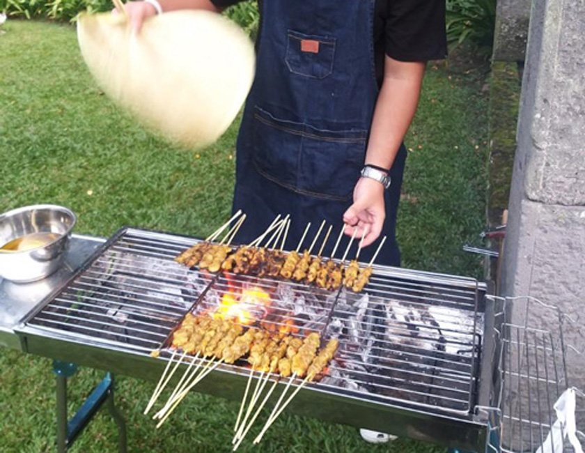 Chicken Satay Live Station Rental Singapore | Local Catering